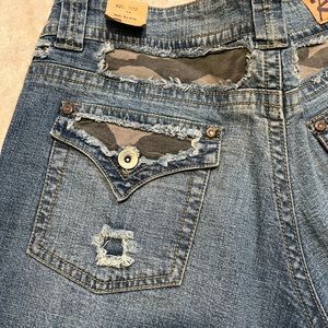 Rustic Jeans | Pants & Jumpsuits | Rustic Jeans Capri Distressed Jeans ...